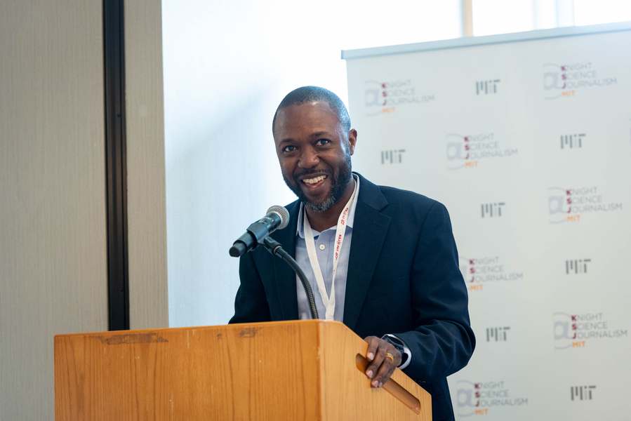 Award shines a spotlight on local science journalism | MIT News ...